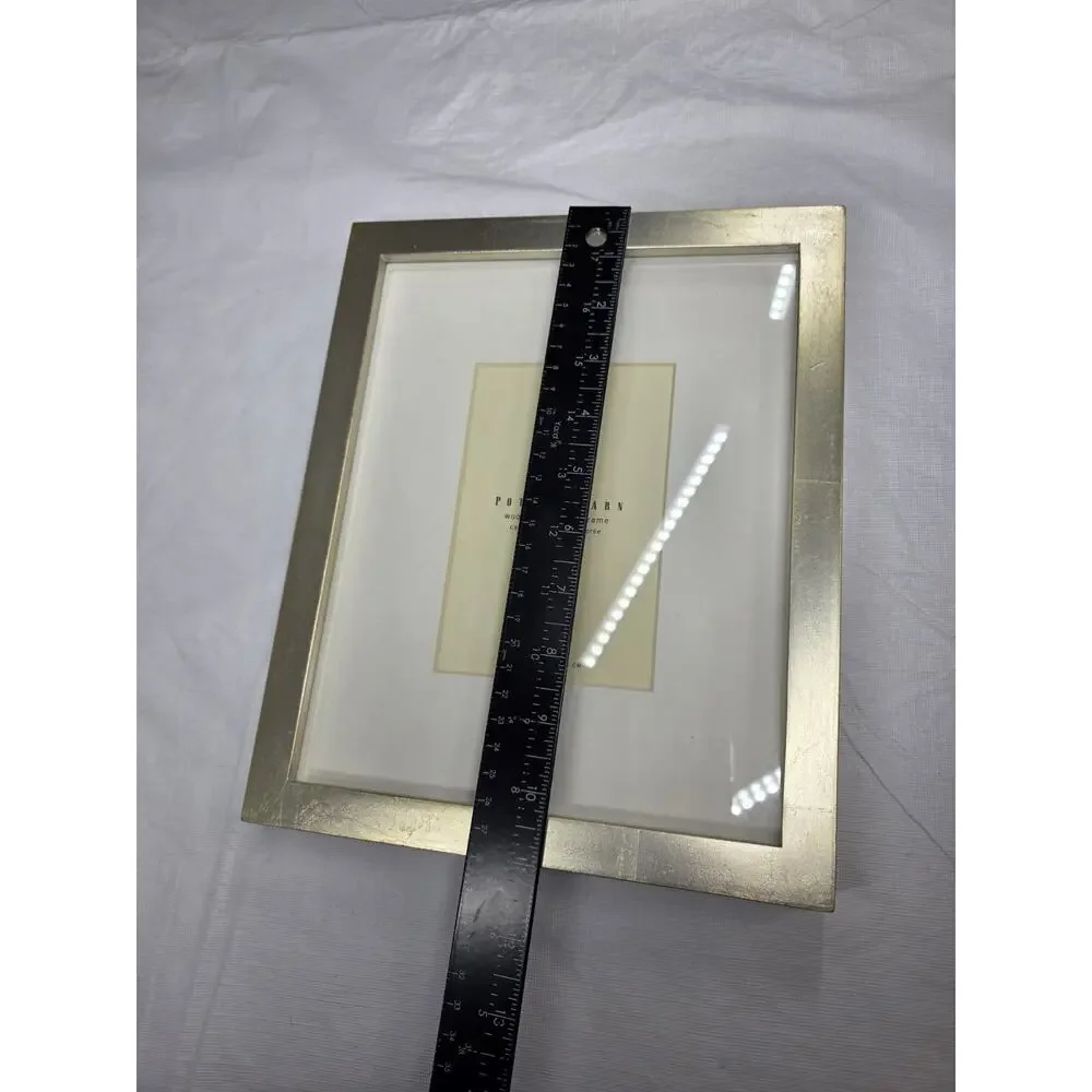 Pottery Barn | Accents | Pottery Barn Wood Gallery Gilt Frame 4x6 Photo ...